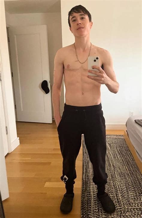 Elliot Page Poses Topless In New Instagram Mirror Selfie Gold Coast
