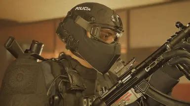 Uniforme Del Grupo Especial De Operaciones Federales GEOF Policia