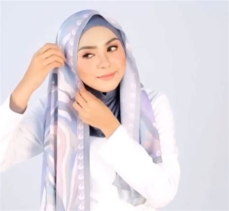 Tutorial Hijab Untuk Wajah Bulat Yang Simple Ragam Muslim