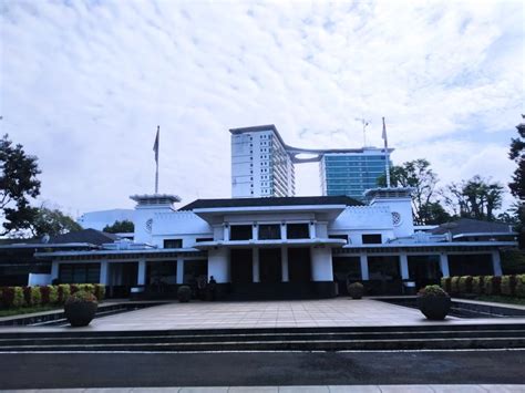 Begini Suasana Balai Kota Bandung Setelah Wali Kota Yana Mulyana Kena