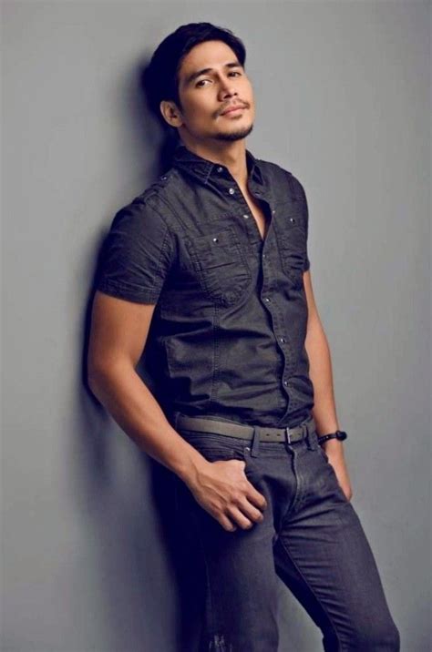 Man Central Piolo Pascual In Casual Wear Asian Male Model Pinoy