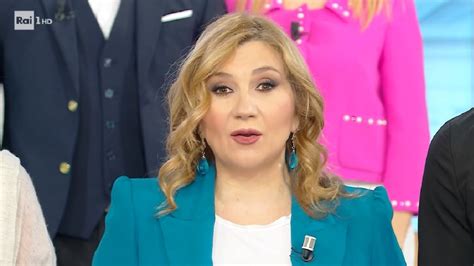 Serena Bortone via è stata presa la decisione grande ritorno su Rai