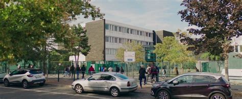 IMCDb org 2017 Renault Captur Série 1 J87 in La vie scolaire 2019