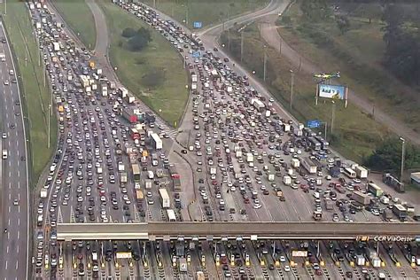 SP chega a 162 km de congestionamento nesta terça 1º 01 11 2022