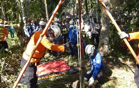 Hilang 3 Hari Seorang Nenek Ditemukan Tewas Di Dalam Sumur