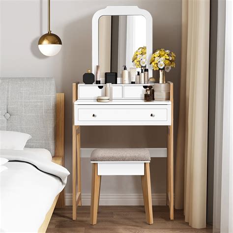 The Allure Of White A Guide To Modern Makeup Vanities Stylish Makeup