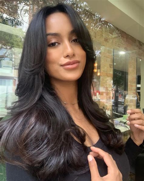 I Capelli Scalati Sono Ideali Per Dare Volume Allacconciatura