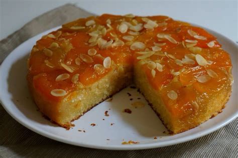 Gâteau renversé aux abricots amandes et caramel au sirop d érable