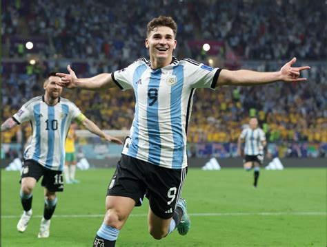 Selección Argentina Julián Álvarez foto y premonición CieloSport