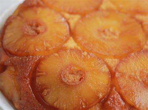 Gâteau au yaourt renversé à l ananas caramélisé bien moelleux Recette