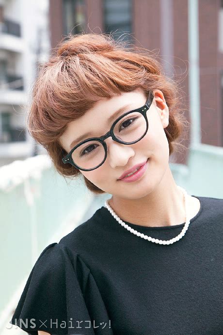 2023 04 04 03 30 めがねの女の子の画像をつぶやいています めがねっ娘 メガネっ娘 眼鏡っ娘 めがねっ娘 メガネ