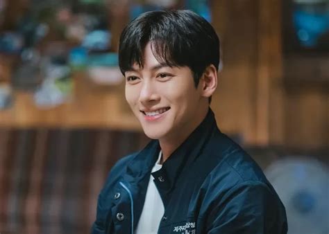 Agensi Menanggapi Dan Meminta Maaf Atas Cuplikan Video Ji Chang Wook