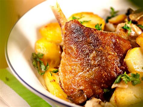 Confit de canard maison facile découvrez les recettes de Cuisine Actuelle