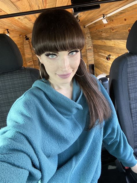 TW Pornstars 2 Pic Natalie Mars Twitter About To Get Railed In The
