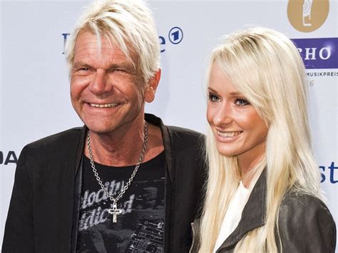 Christin Stark Abgetaucht Grund Zur Sorge Um Matthias Reims Frau