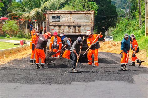 Prefeitura de Manaus avança obras de pavimentação e ramal do Baiano