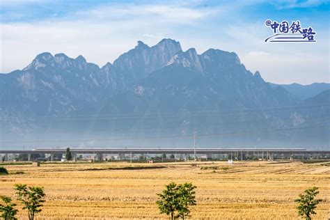 China Railway On Twitter Crnews China S Railway Network Handled More