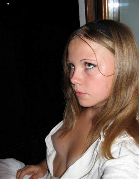 Downblouse Nudes Porn Sex Photos