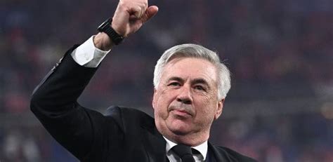 Ancelotti e mais jornal revela os 10 técnicos mais bem pagos do mundo
