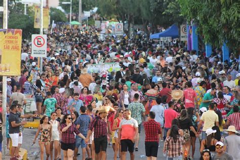 Pingo da Mei Dia abre oficialmente o Mossoró Cidade Junina neste sábado