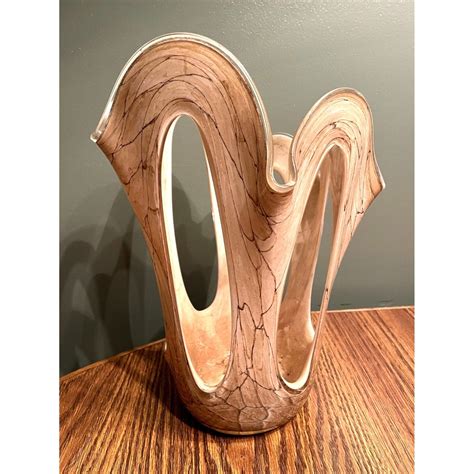 Vtg Jozefina Makora Krosno Hand Blown Swirl Art Glass Vase Center
