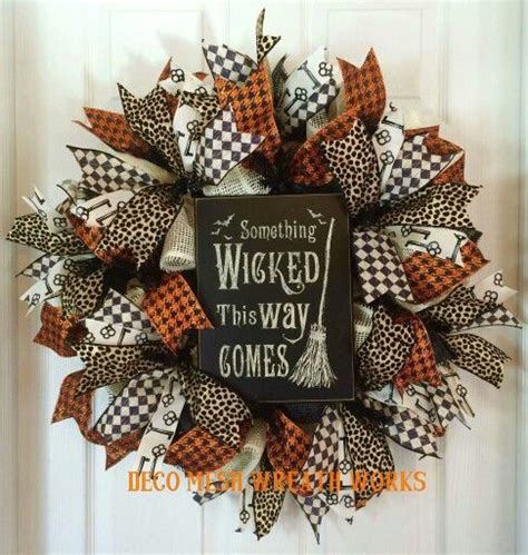 Pin By Kay Waldron On Wreaths Fall Thanksgiving Wreaths Deco Mesh