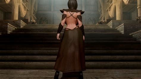 Warhammer Sorceress Robes Sky TM