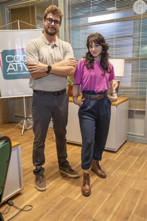 Anely De Terra E Paix O Tat Werneck Revela Curiosidade Ntima Sobre
