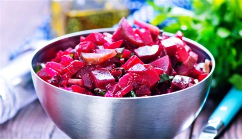 10 Receitas de Salada de Beterraba Diferentes Variações para um