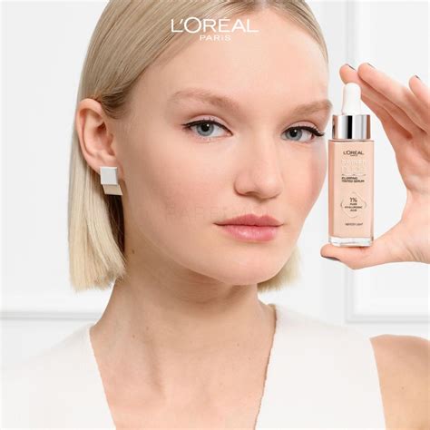 L Oréal Paris True Match Nude Plumping Tinted Serum Foundation für