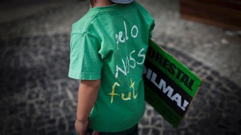 Fotos Manifestantes Pedem Veta Dilma Em Protesto No Rio De Janeiro