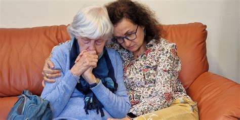 Szczecin 90 latka oszukana metodą na wnuczka Rodzina wyznaczyła nagrodę