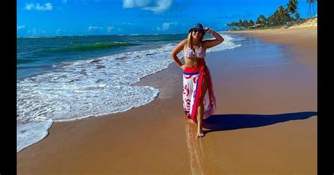 Mar Lia Mendon A Exibe Corpo Mais Magro Em Fotos De Biqu Ni No
