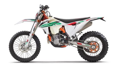 KTM 450 EXC F Six Days 2021 Precio fotos ficha técnica y motos rivales