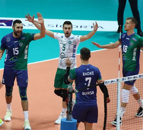 Bursa Büyükşehir Belediyespordan net galibiyet Voleybolun Renkli Dünyası