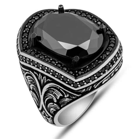 Gümüş siyah zirkon taşlı oval erkek yüzük