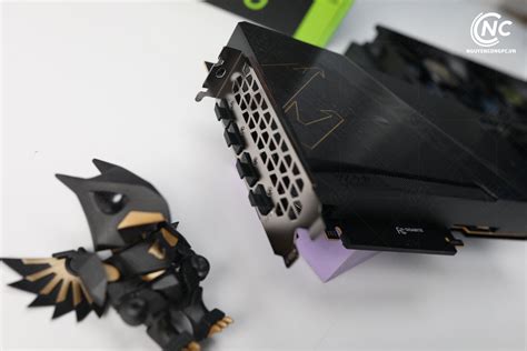 Card màn hình Gigabite AORUS GeForce RTX 4090 Xtreme Waterforce 24GB