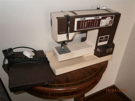 Husqvarna Classica 100 Over Locker Sewing Machine REDUCED In
