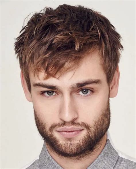 Stylish Angular Fringe Haircuts For Men In