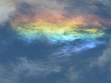 Fire Rainbows What Causes These Rare Colourful Clouds How It Works