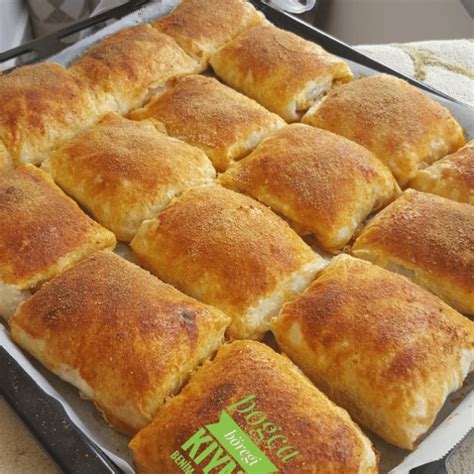 Kıymalı Poğaça Böreği Lezzetli Sunumlar Sitesi