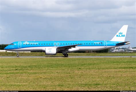 PH NXB KLM Cityhopper Embraer E195 E2 ERJ 190 400 STD Photo By Chris