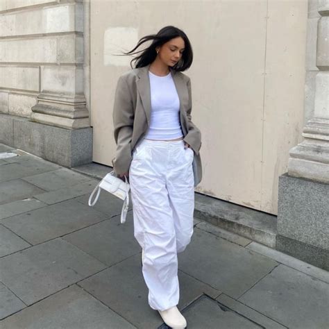 33 Best Cargo Pants Outfits To Try In 2024 Uptown Girl