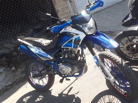 Recuperan motocicleta con reporte de robo en la Agua Fría