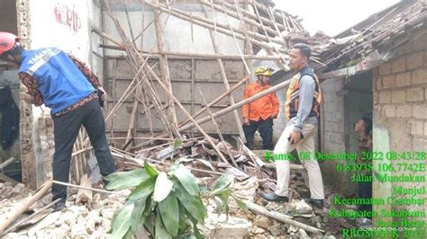 Update Gempa Sukabumi Belasan Rumah Dan Dua Sekolah Rusak Di Kabupaten