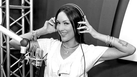 DJ Laura Roșca cu zeci de mii de fani găsită moartă pe o plajă din