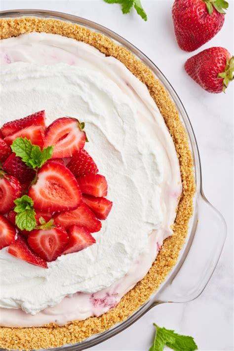 No Bake Strawberry Cream Pie Recipes For Holidays