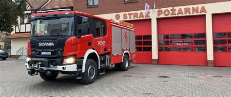 Nowy ciężki samochód ratowniczo gaśniczy Scania w JRG nr 2 Komendy