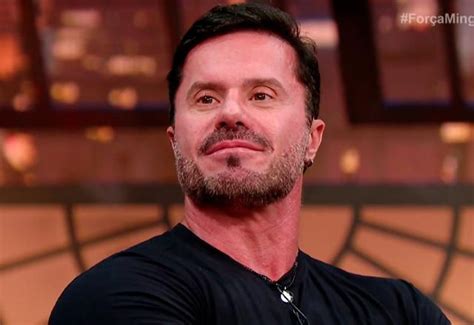 Influencer Renato Cariani Alvo De Opera O Da Pf