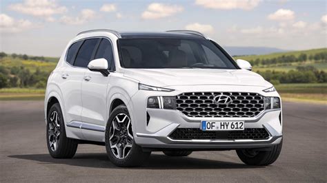 Hyundai Santa Fe Revealed With Bold Design And New Platform